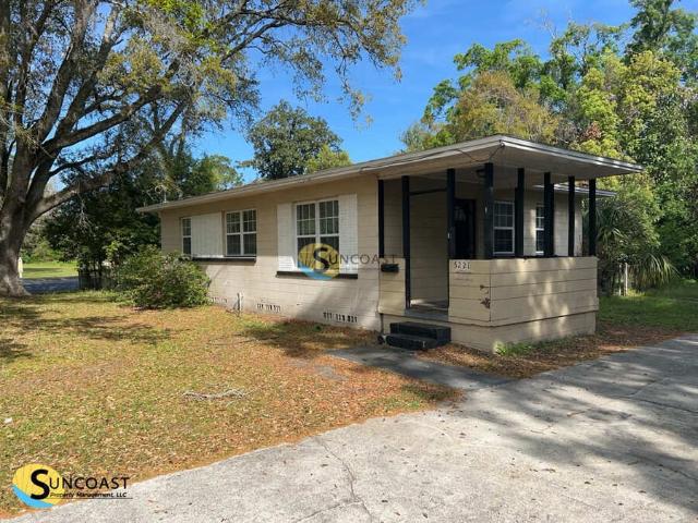 3 BR, 1 BA Apartment 5221 Cleveland Rd, Jacksonville, FL 32209