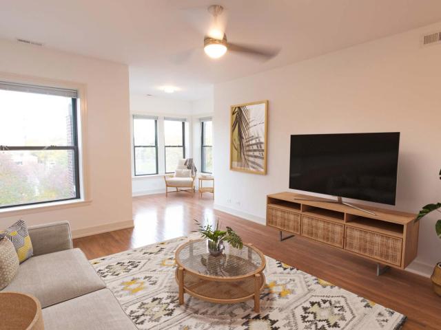 3 BR, 1 BA Apartment 5234 5244 South Ingleside Avenue Unit 5236 1, Chicago, IL 60615