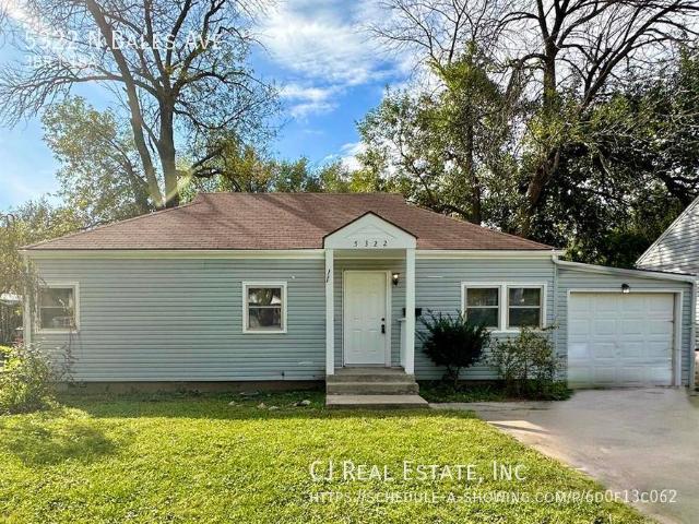 3 BR, 1 BA Apartment 5322 N Bales Ave, Kansas City, MO 64119