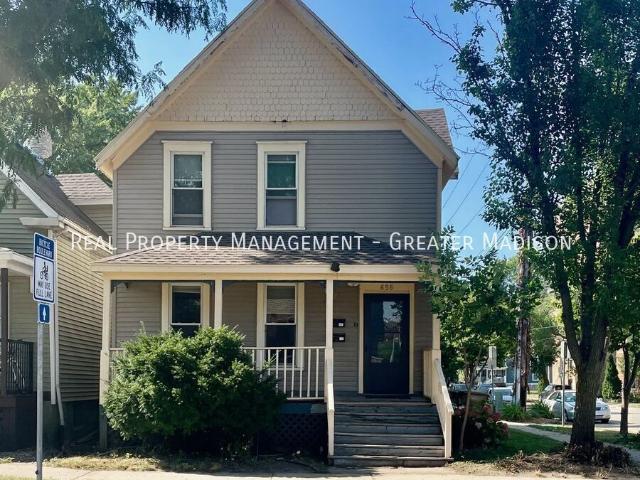 3 BR, 1 BA Apartment 656 E Mifflin St, Madison, WI 53703