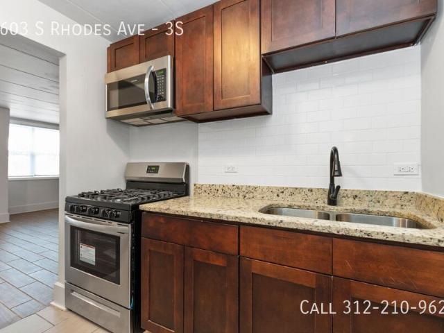 3 BR, 1 BA Apartment 6603 S Rhodes Ave, Chicago, IL 60637