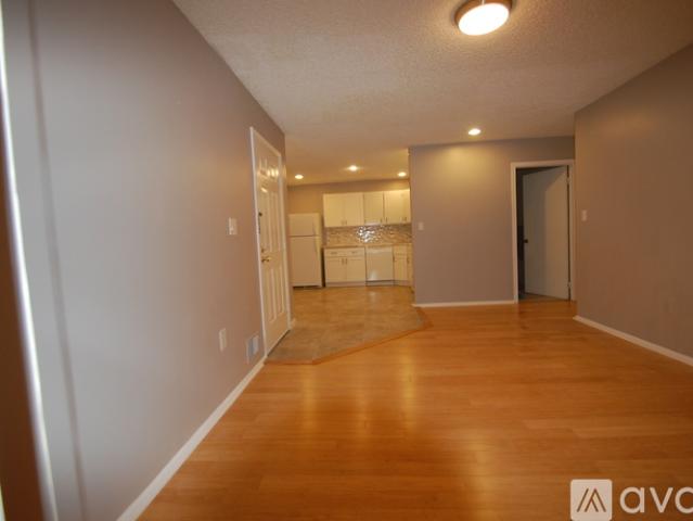 3 BR, 1 BA Apartment 66 Canterbury Court, Unit 66, Piscataway, NJ 08854