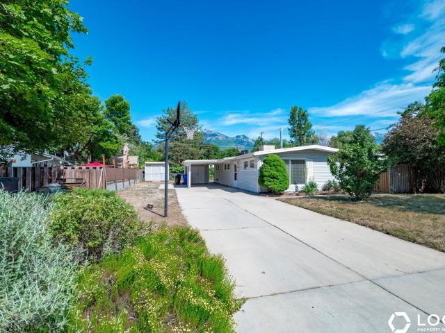 3 BR, 1 BA Apartment 6809 S Meadow Downs Way, Cottonwood Heights, UT 84121