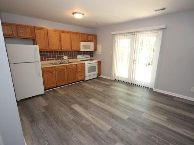 3 BR, 1 BA Apartment 686 Holly Circle Unit 3 beds, 1 bath, $1575, Aberdeen, MD 21001