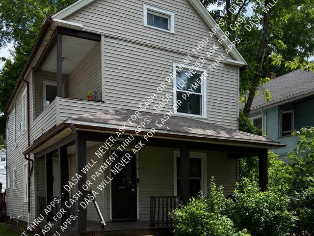 3 BR, 1 BA Apartment 60 62 Lincoln Ave, Rochester, NY 14611