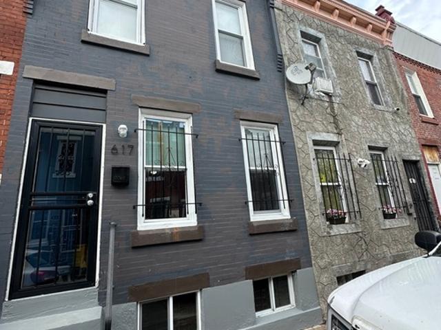 3 BR, 1 BA Apartment 617 East Lippincott Street, Philadelphia, PA 19134