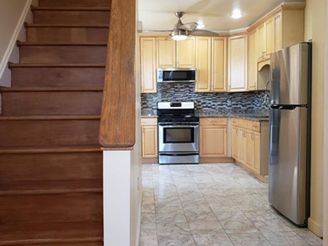 3 BR, 1 BA Apartment 614 1st Avenue, Unit 2nd Floor Front, Elizabeth, NJ 07206