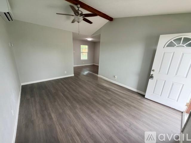 3 BR, 1 BA Apartment 6243 Indian Valley Drive, San Antonio, TX 78242