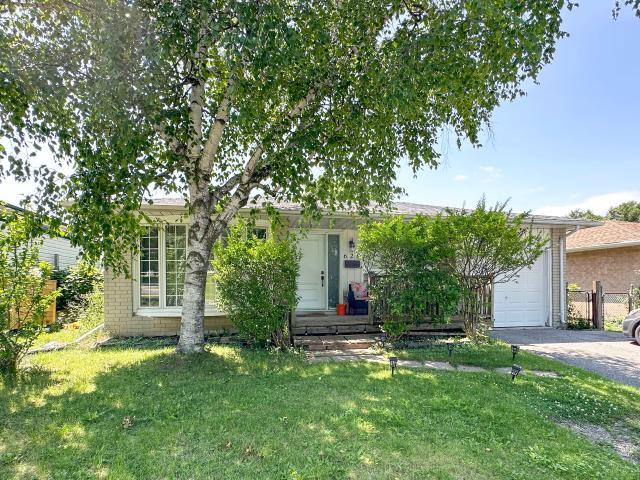 3 BR, 1 BA Apartment 628 Wilson Rd N, Oshawa, ON L1G 6E9