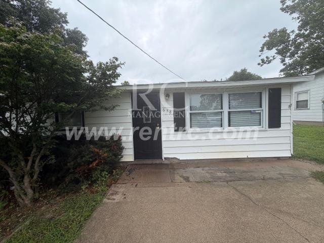 3 BR, 1 BA Apartment 638 McNeil, Hoopeston, IL 60942