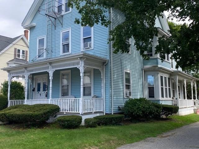 3 BR, 1 BA Apartment 6 Clifford St, Middleboro, MA 02346