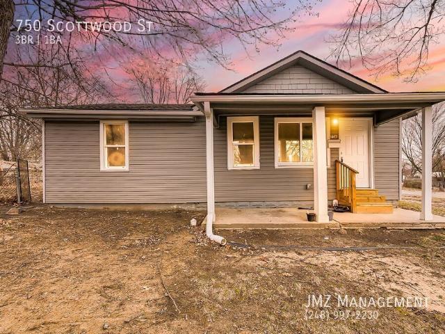 3 BR, 1 BA Apartment 750 Scottwood St, Pontiac, MI 48340
