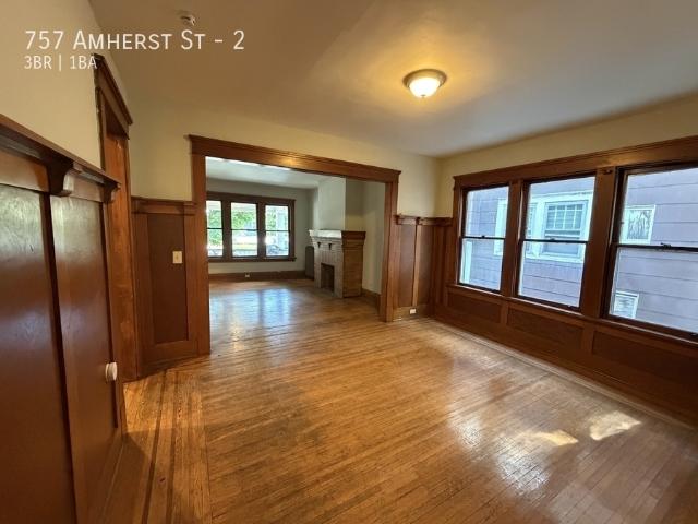 3 BR, 1 BA Apartment 757 Amherst St, buffalo, NY 14216