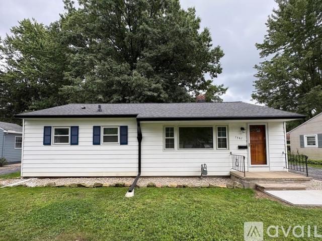 3 BR, 1 BA Apartment 7567 Inland Drive, Olmsted Falls, OH 44138