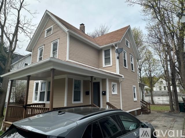 3 BR, 1 BA Apartment 76 Avenue A, Unit Up, Rochester, NY 14621