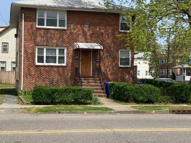 3 BR, 1 BA Apartment 700 Roselle Street, Unit 2nd floor, Linden, NJ 07036