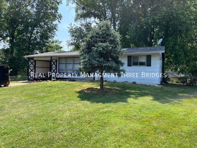 3 BR, 1 BA Apartment 7025 Richwood Ln, Hazelwood, MO 63042