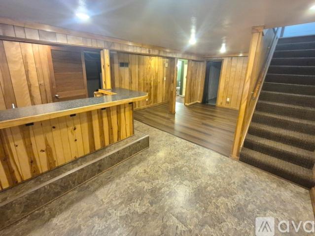 3 BR, 1 BA Apartment 702 17th St S, St. Cloud, MN 56301