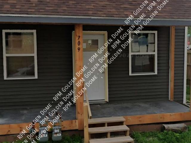 3 BR, 1 BA Apartment 709 Napier Street, South Bend, IN 46601