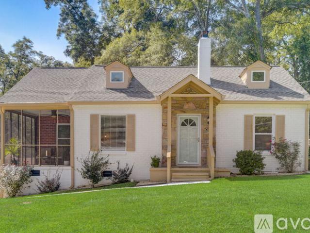 3 BR, 1 BA Apartment 711 Campbell Circle, Hapeville, GA 30354