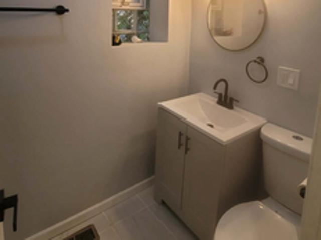 3 BR, 1 BA Apartment 7123 South Rhodes Avenue, Unit 1, Chicago, IL 60619