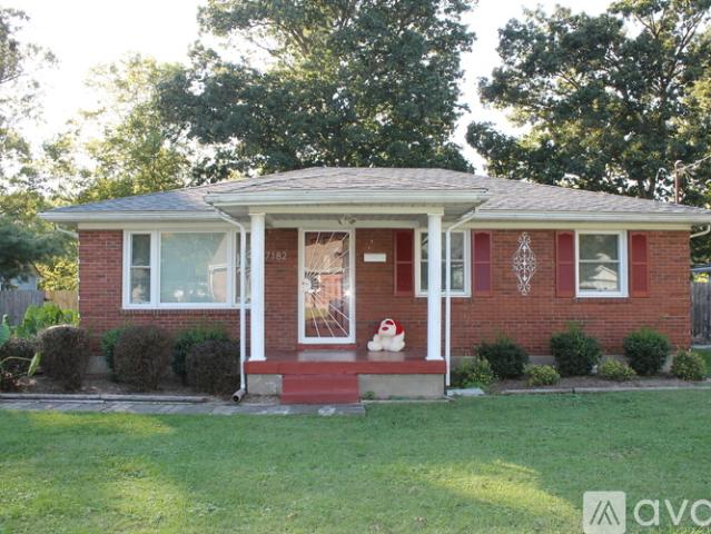 3 BR, 1 BA Apartment 7182 Beechland Avenue, Louisville, KY 40258