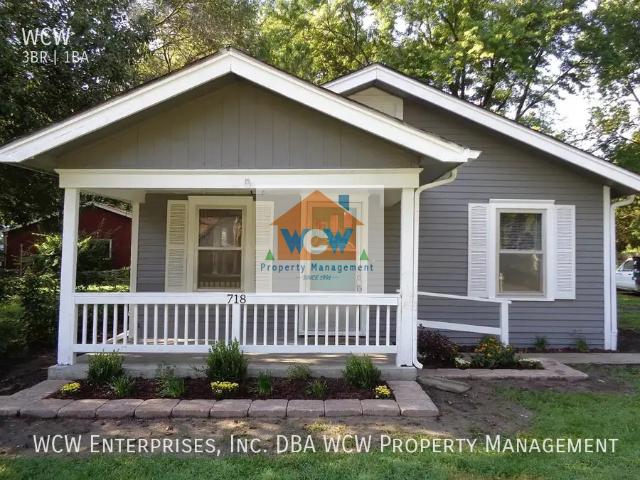 3 BR, 1 BA Apartment 718 Walnut St Lawrence, KS 66044
