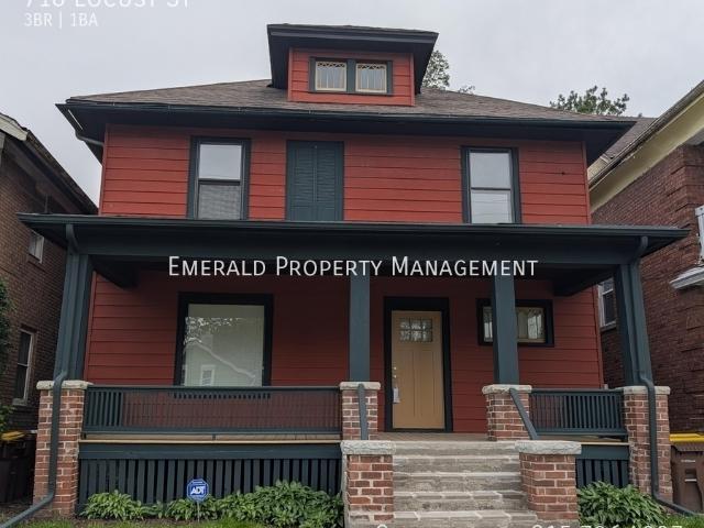 3 BR, 1 BA Apartment 718 Locust St, Rockford, IL 61101