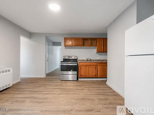 3 BR, 1 BA Apartment 84 Clinton Street, Unit #2, Albany, NY 12202