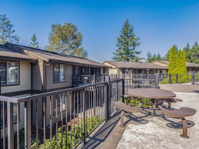 3 BR, 1 BA Apartment 855 NE Hill Way, Estacada, OR 97023