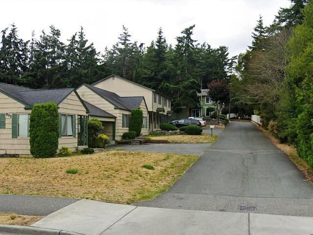 3 BR, 1 BA Apartment 869 N. Oak Harbor St, Oak Harbor, WA 98277