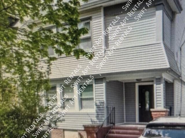 3 BR, 1 BA Apartment 875 South 20th St, Newark, NJ 07108