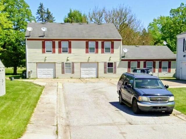 3 BR, 1 BA Apartment 808 W 59th Pl, Unit c, Merrillville, IN 46410