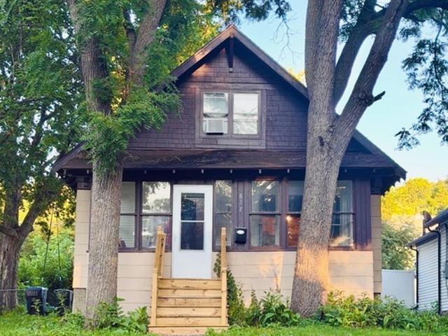 3 BR, 1 BA Apartment 817 N 5th St, Mankato, MN 56001