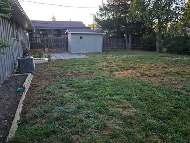 3 BR, 1 BA Apartment 820 West 30th Street, Loveland, CO 80538