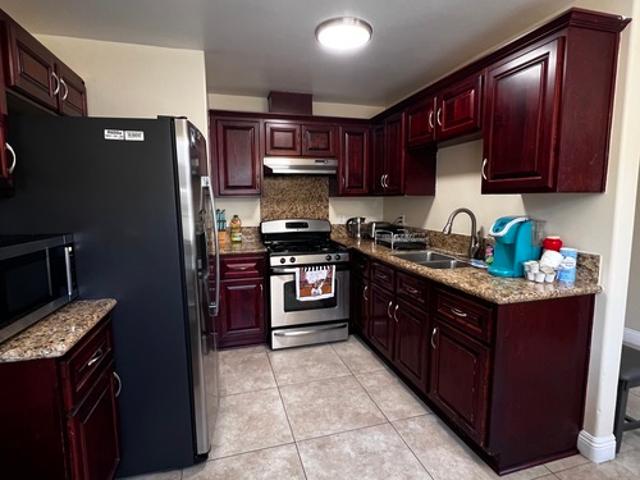 3 BR, 1 BA Apartment 8215 Comolette Street, Downey, CA 90242