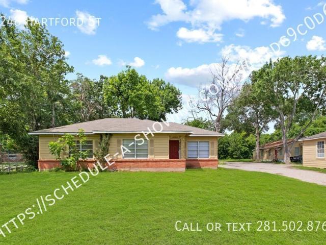 3 BR, 1 BA Apartment 8248 Hartford St, Houston, TX 77017