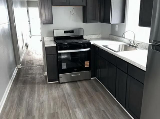 3 BR, 1 BA Apartment 828 Beatty St, Trenton, NJ 08611