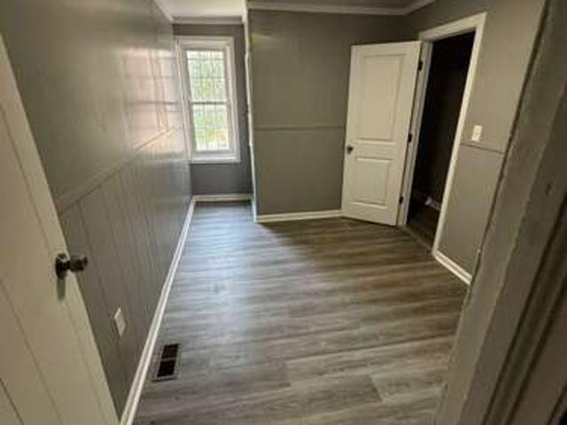 3 BR, 1 BA Apartment 828 Beatty St, Unit SFH, Trenton, NJ 08611