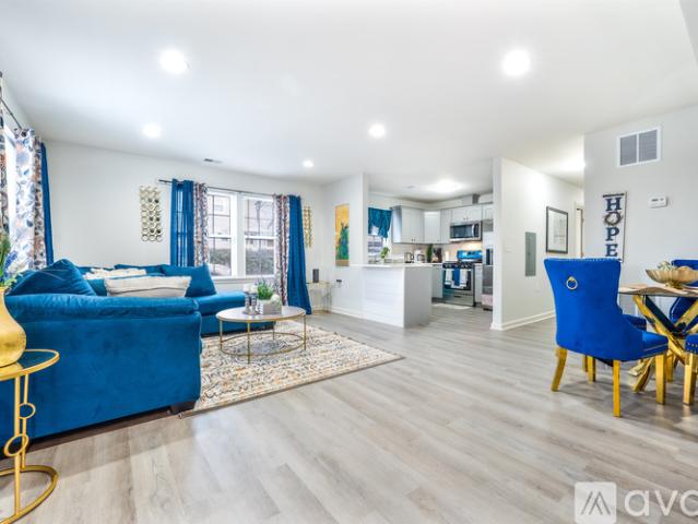 3 BR, 1 BA Apartment 8 Reservoir Avenue, Unit 1, New Brunswick, NJ 08901