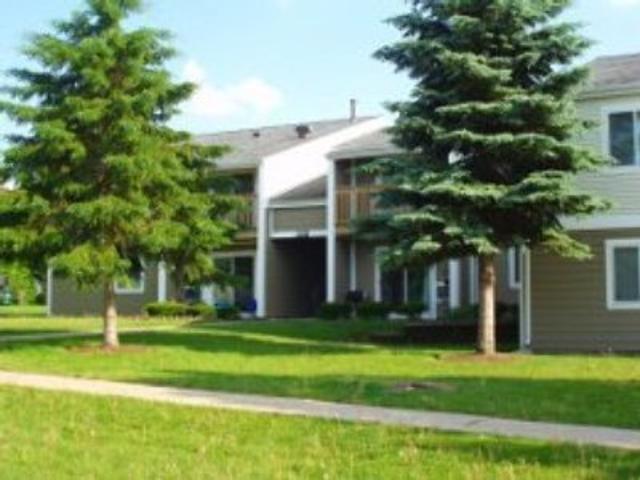 3 BR, 1 BA Apartment 940 Briden Drive, Marengo, IL 60152