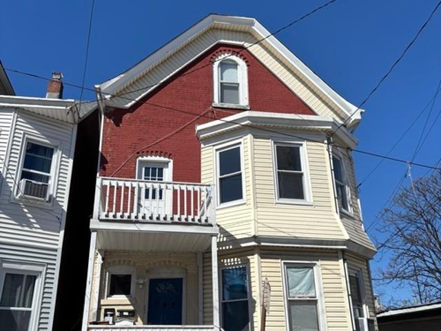 3 BR, 1 BA Apartment 942 E 19th St, Unit 2, Paterson, NJ 07501