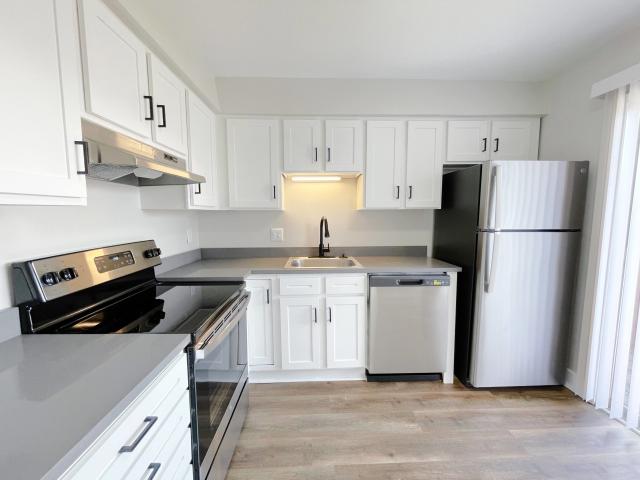 3 BR, 1 BA Apartment 9512 W 87th Street Unit 9510B, Overland Park, KS 66212