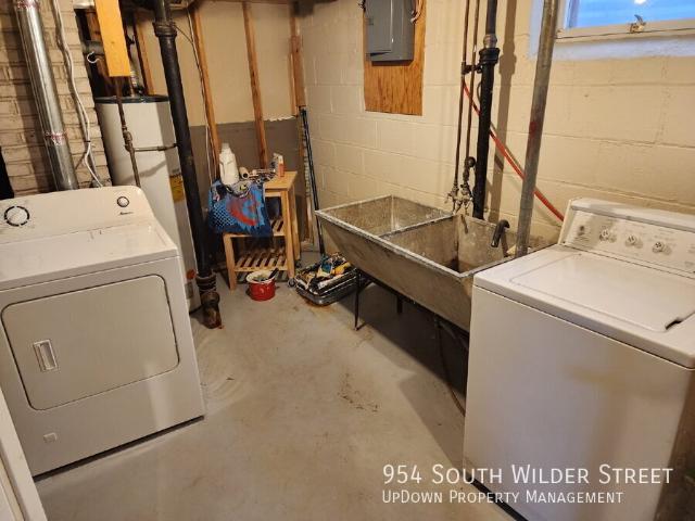3 BR, 1 BA Apartment 954 South Wilder Street, St Paul, MN 55116