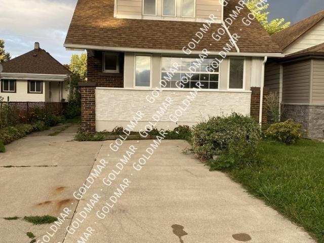 3 BR, 1 BA Apartment 966 Wellington, Windsor, ON N9A5H8