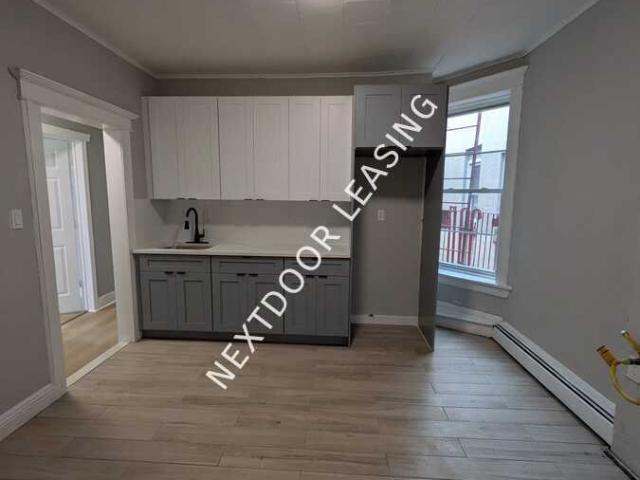 3 BR, 1 BA Apartment 972 Broadway, Bayonne, NJ 07002