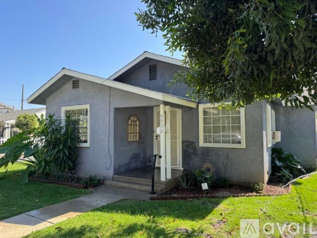 3 BR, 1 BA Apartment 9932 Beverly St, Unit Main house, Bellflower, CA 90706