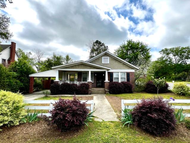 3 BR, 1 BA Apartment 901 Center Street, West Columbia, SC 29169