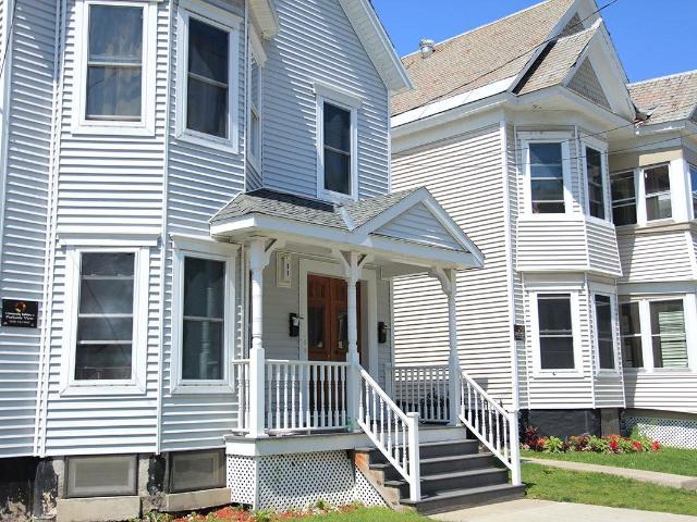 3 BR, 1 BA Apartment 907 State Street, Schenectady, NY 12307
