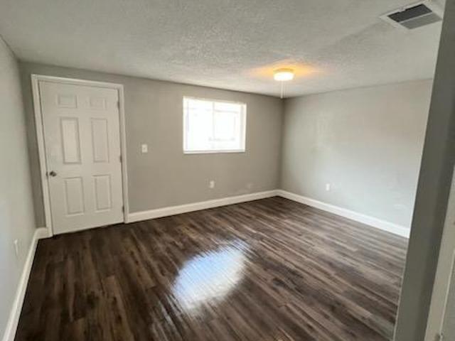 3 BR, 1 BA Apartment 915 34th Avenue West, Bradenton, FL 34205